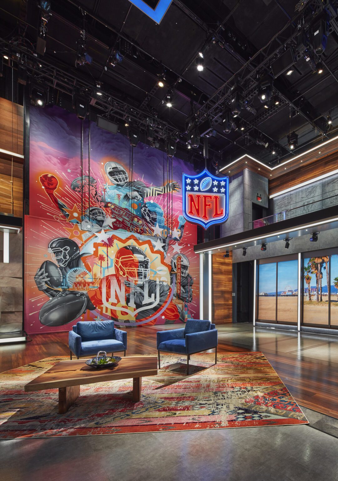 NFL - Los Angeles - Clark Door